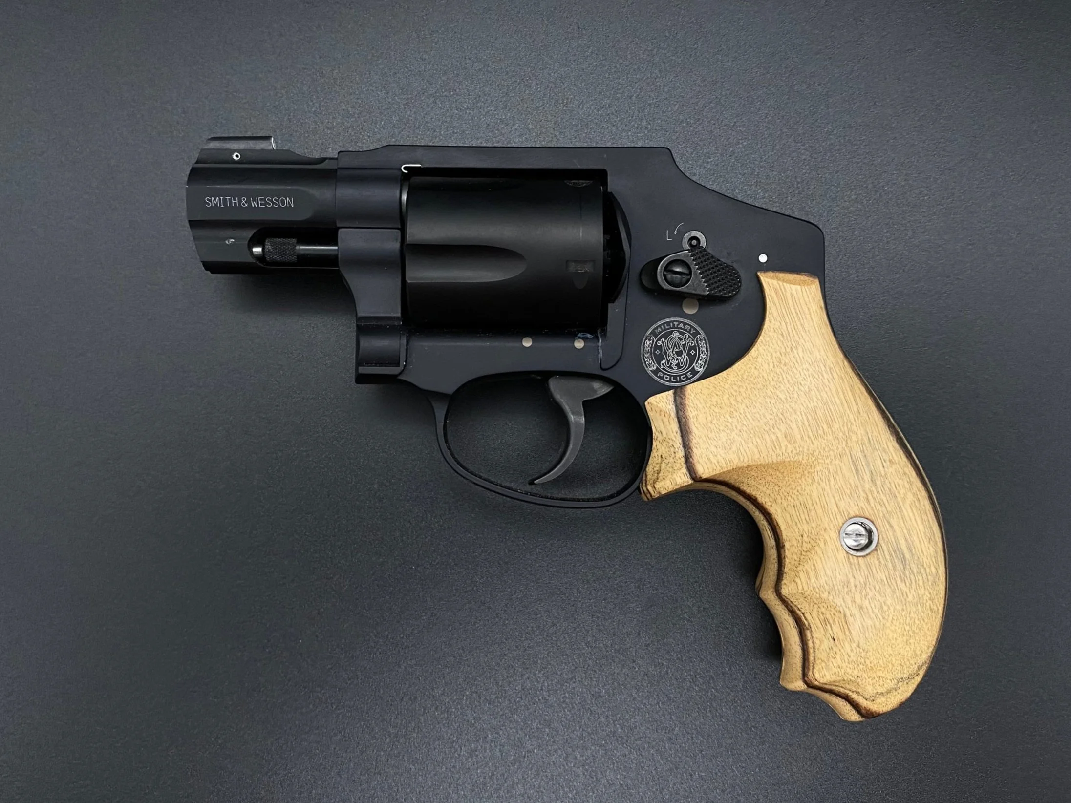 J-Frame Round Full Grip — Badger Custom Grips