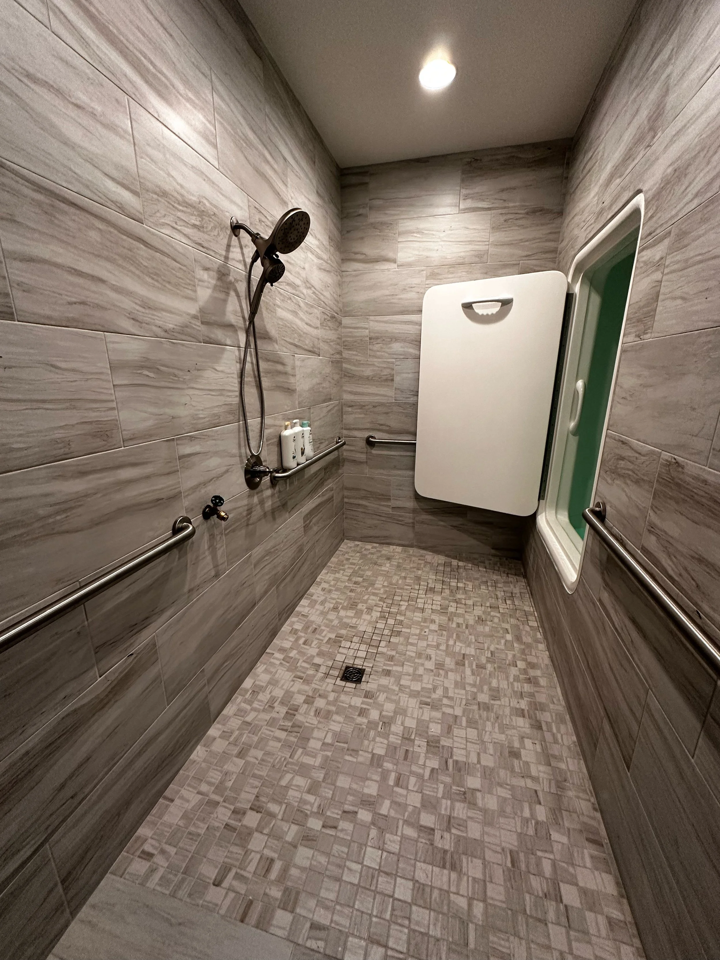 The largest float rooms in the Middle Tennessee area will give you the ...