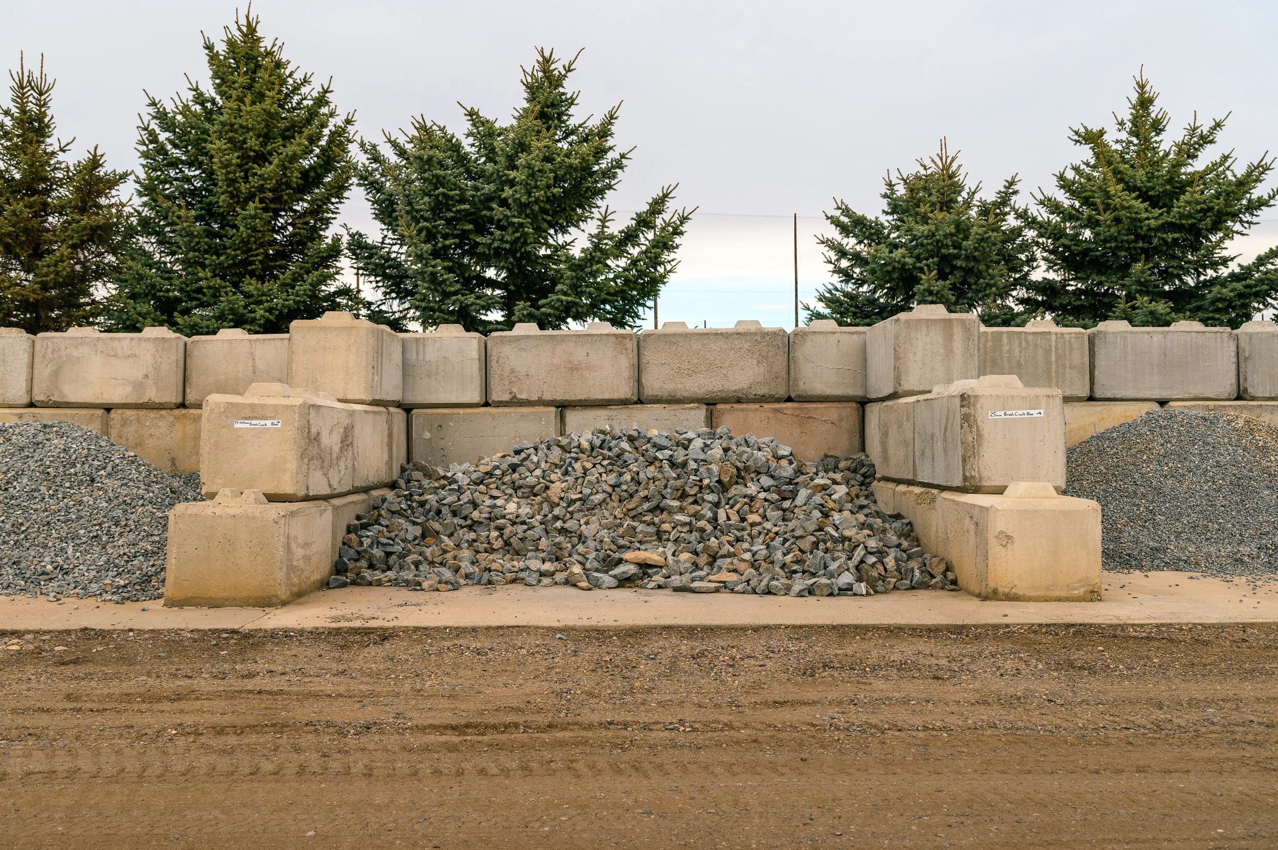 Aggregates and Mulch — Hilgersom Landscape Centre