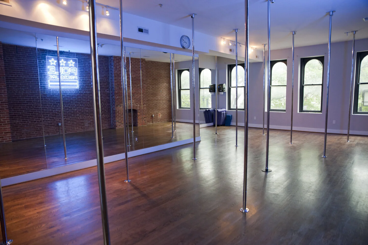 Pole Dancing Parties Washington DC | Pole Pressure