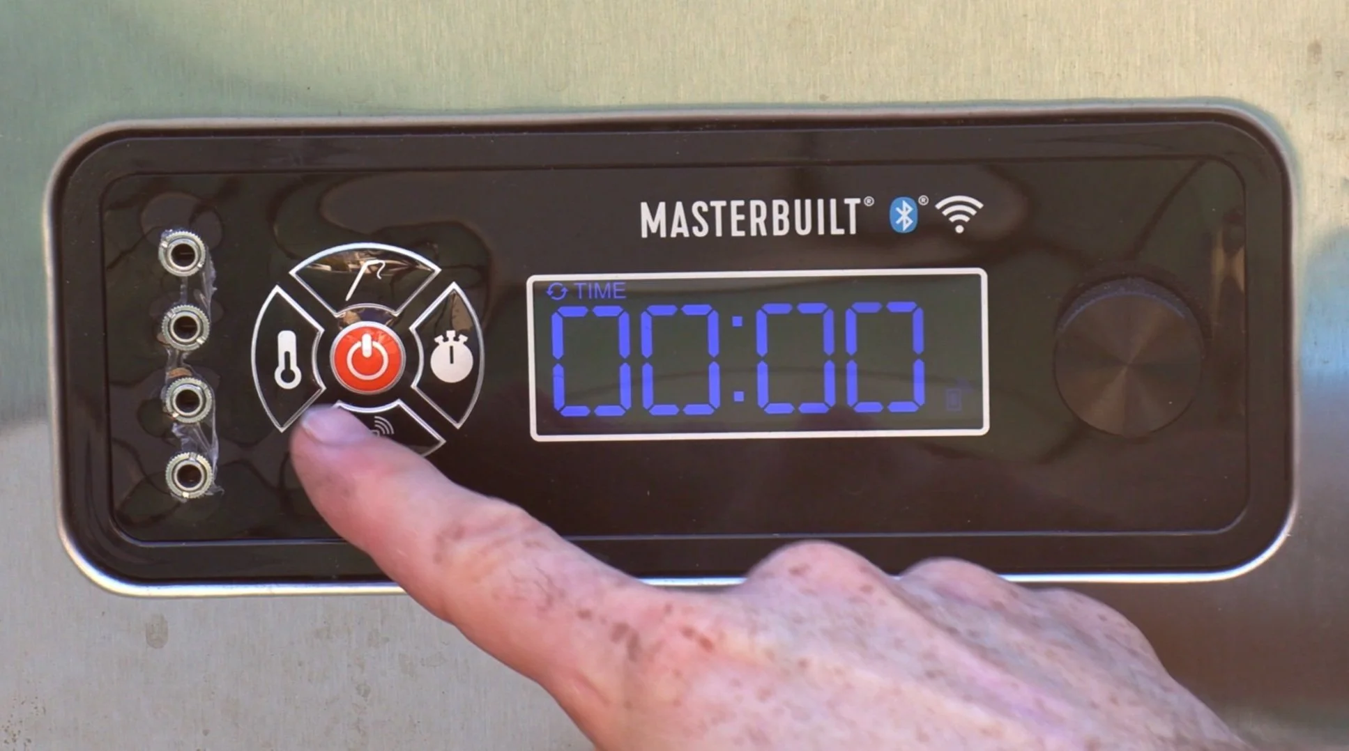 Ultimate Grilling Experience: Masterbuilt 1050 Digital Charcoal Grill ...