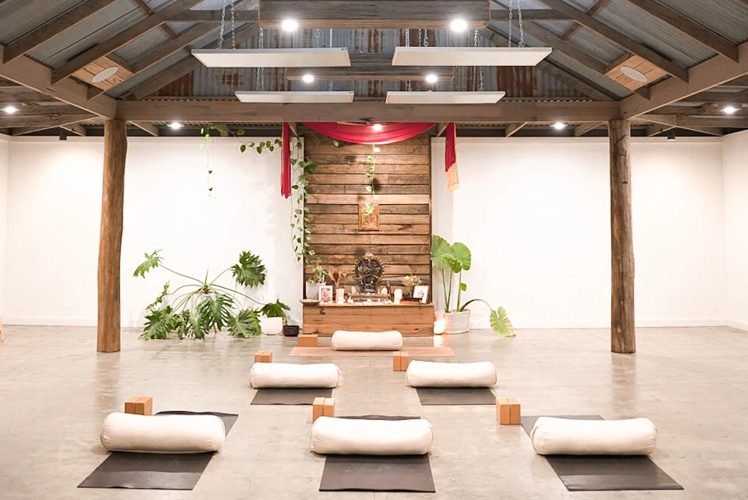 Om Som Yoga & Ayurveda Berwick | Classes & Teacher Trainings