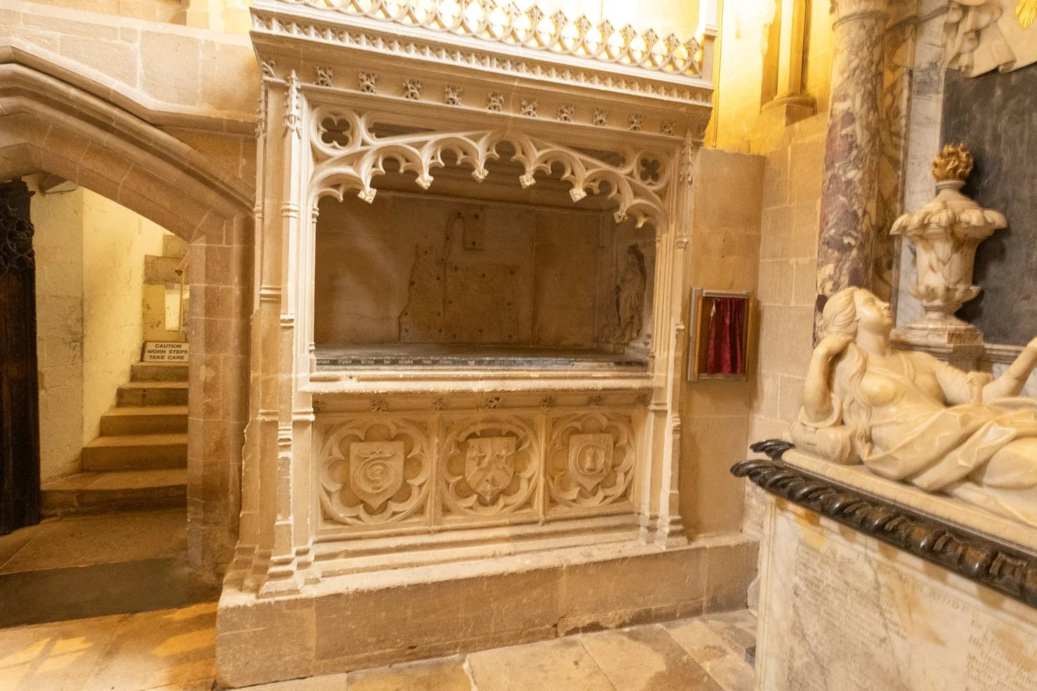 Installation site 14 - Niche at foot of Chapter House stairs — WELLS ...
