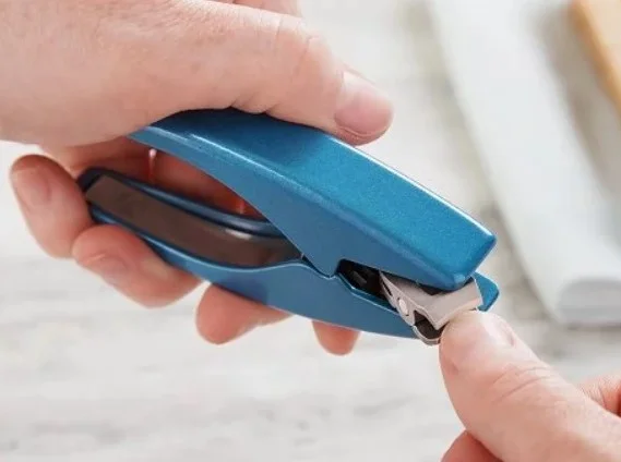 Superior ClipperPro Nail Clipper | Professional Swivel | Azurro Easy ...