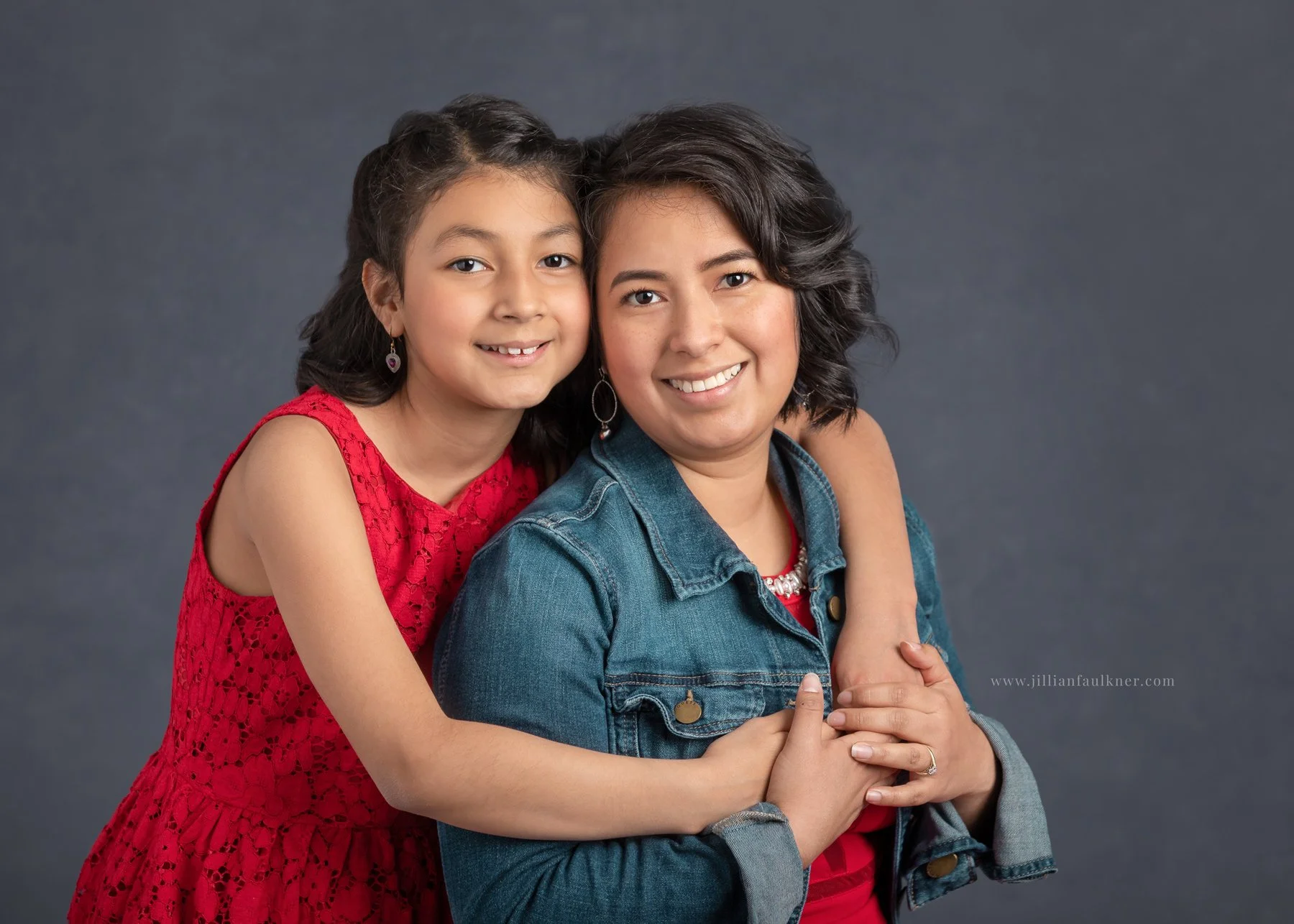 What to Wear to a Fall Family Photo Shoot