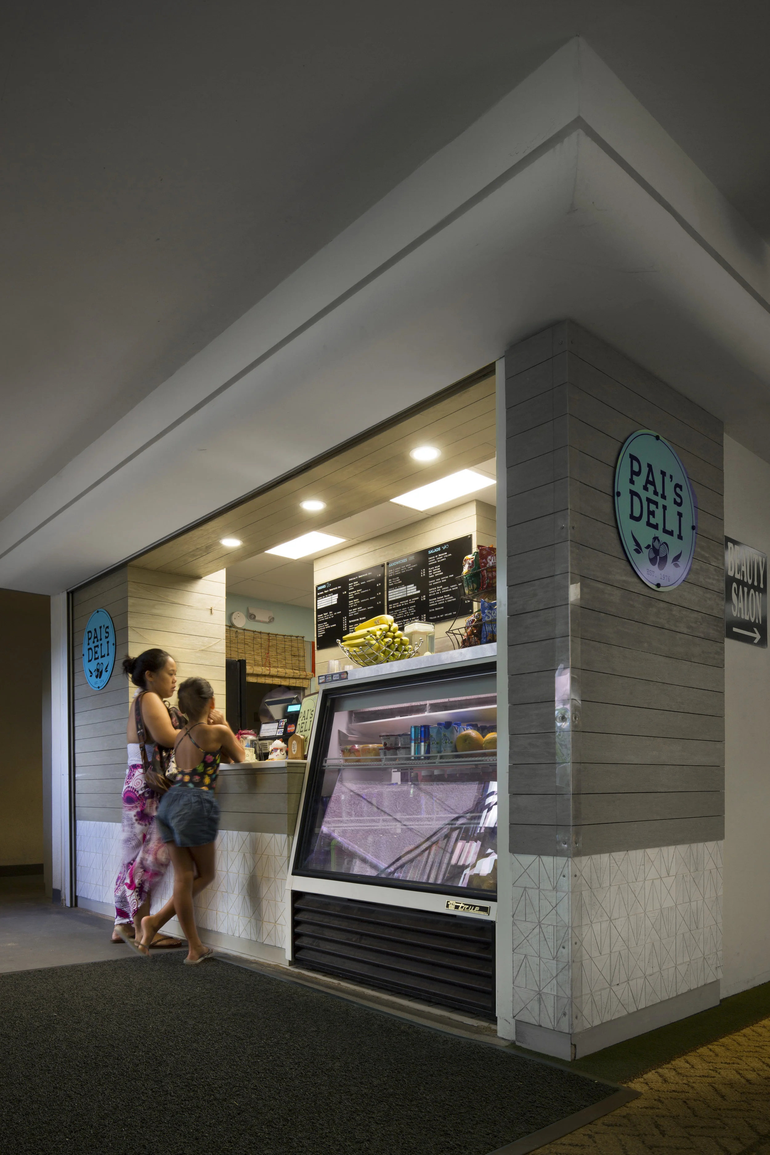 Pal's Deli - District Architects