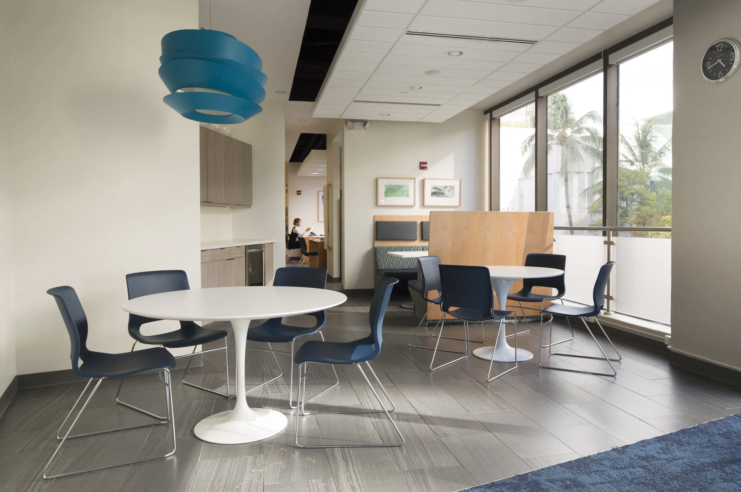 Ma'hallo Lounge - District Architects
