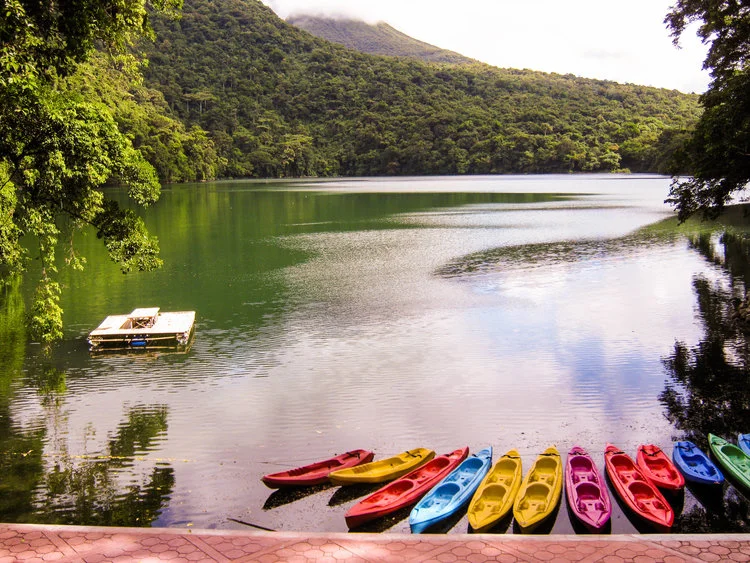 Beautiful Lakes in the Philippines and Where to Find Them — stories by wink