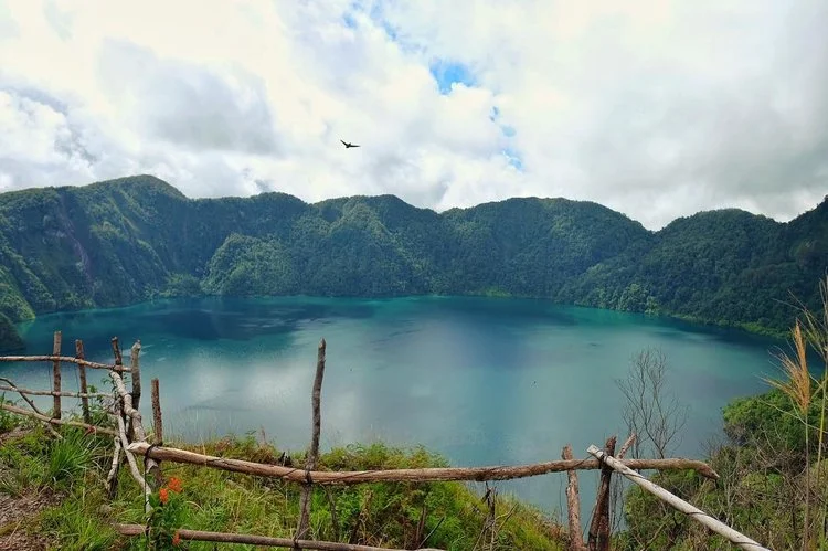 Beautiful Lakes in the Philippines and Where to Find Them — stories by wink