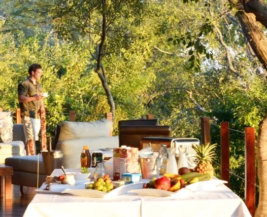 An average stay in paradise — The RiverDance Lodge