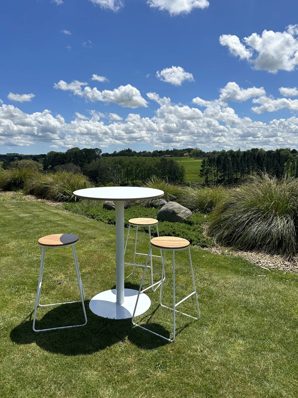 Bars, Leaners & Cocktail Hour — Love Club