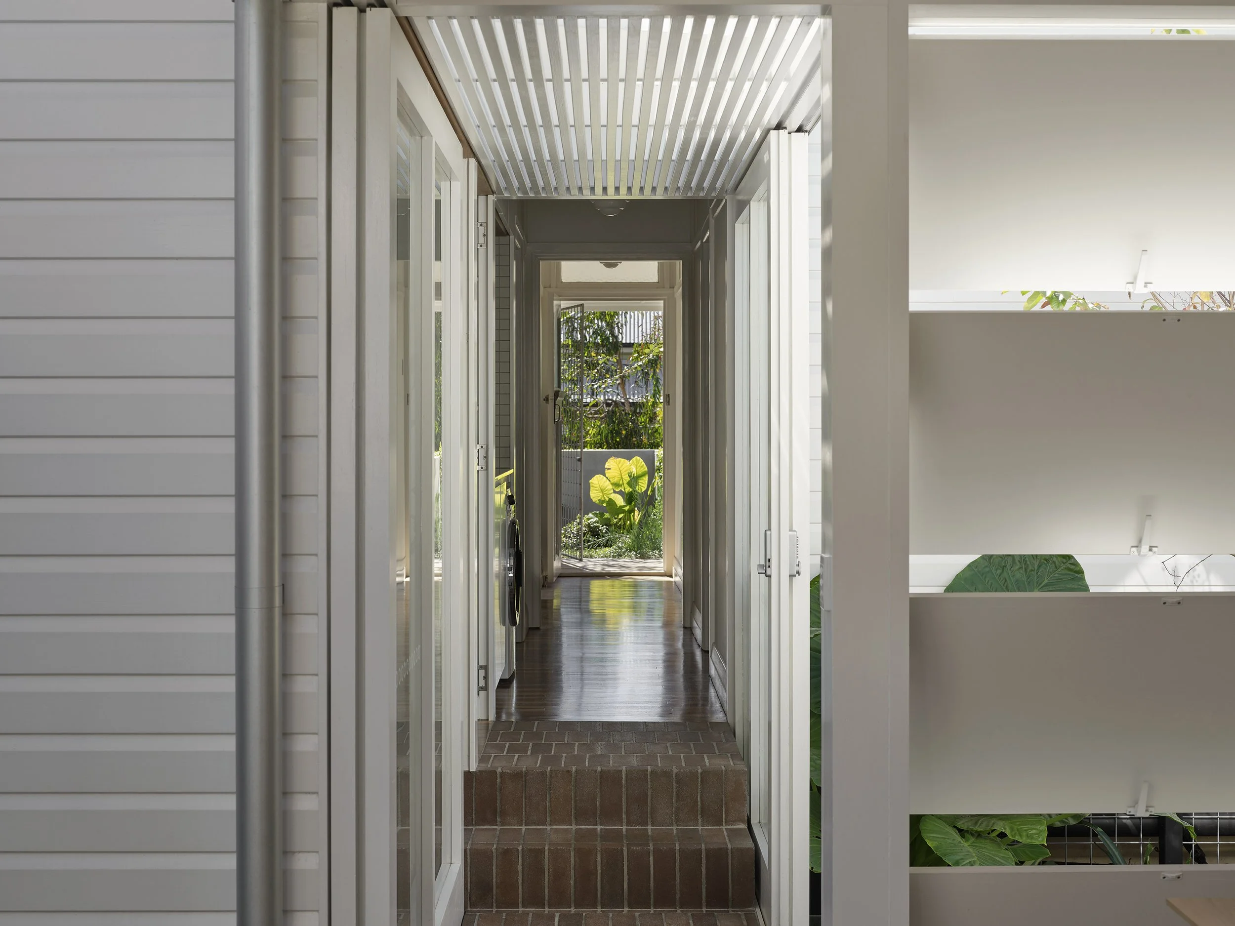 JOHN ELLWAY. ARCHITECT — Hopscotch House