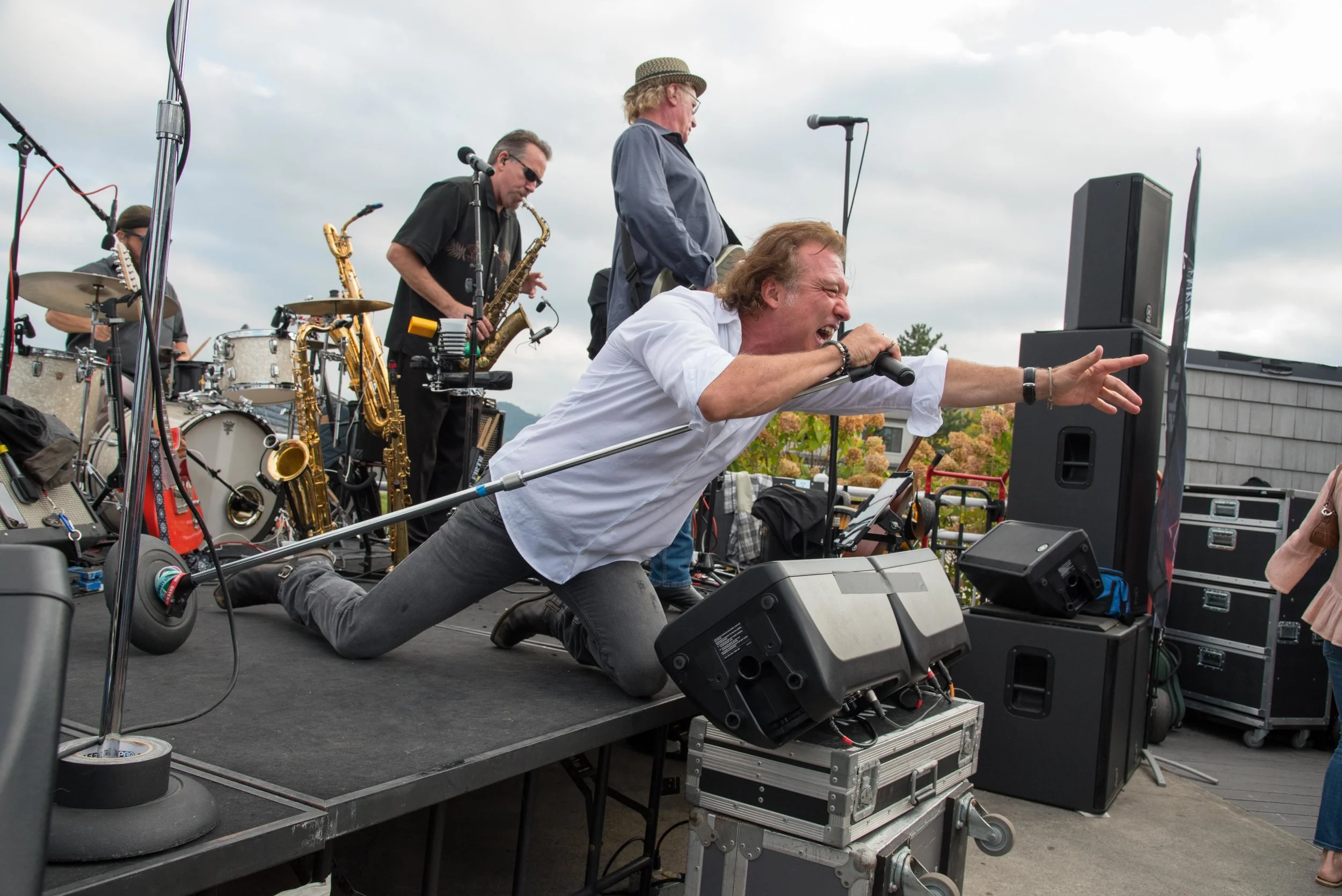 Mighty Spectrum Band