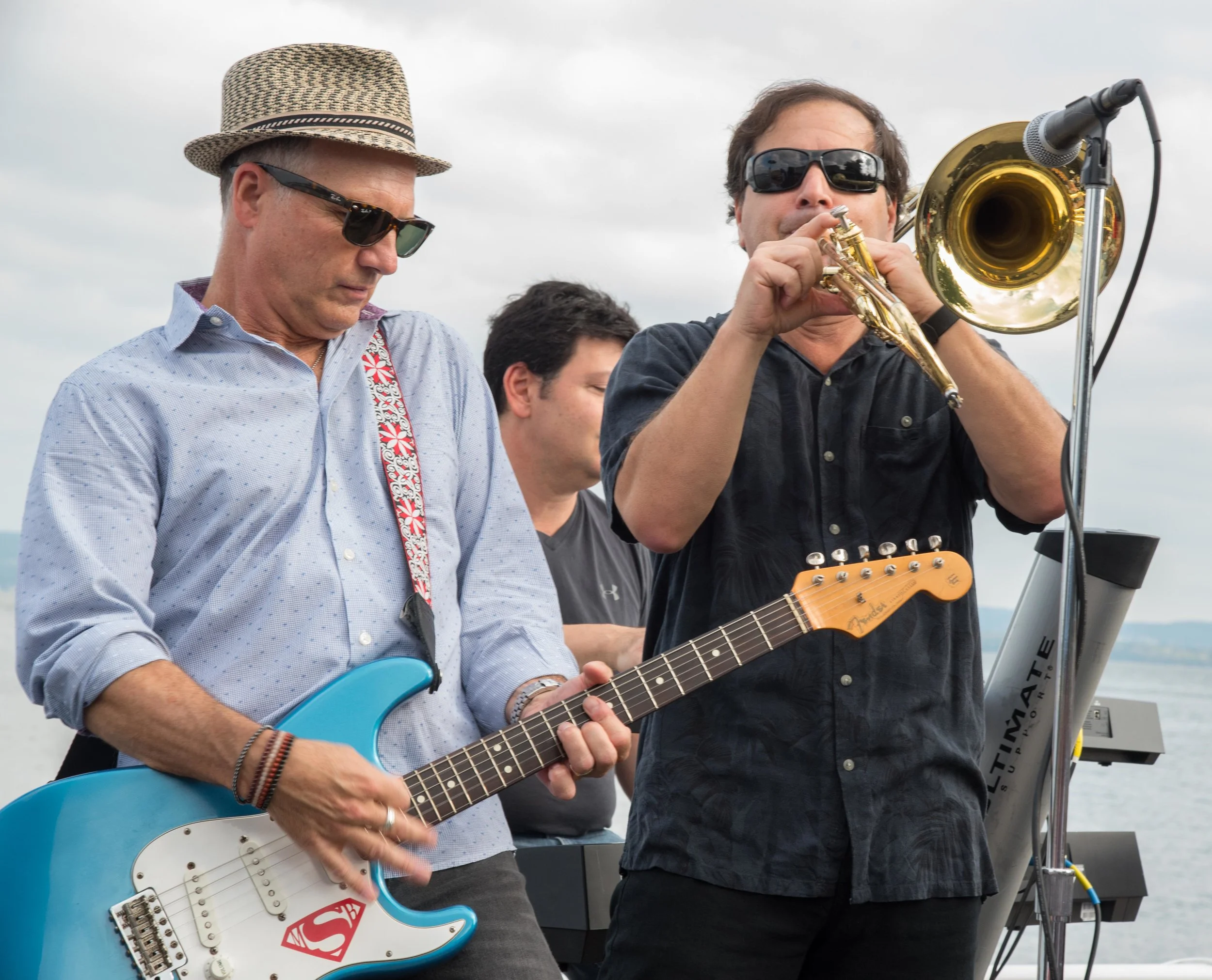 Mighty Spectrum Band