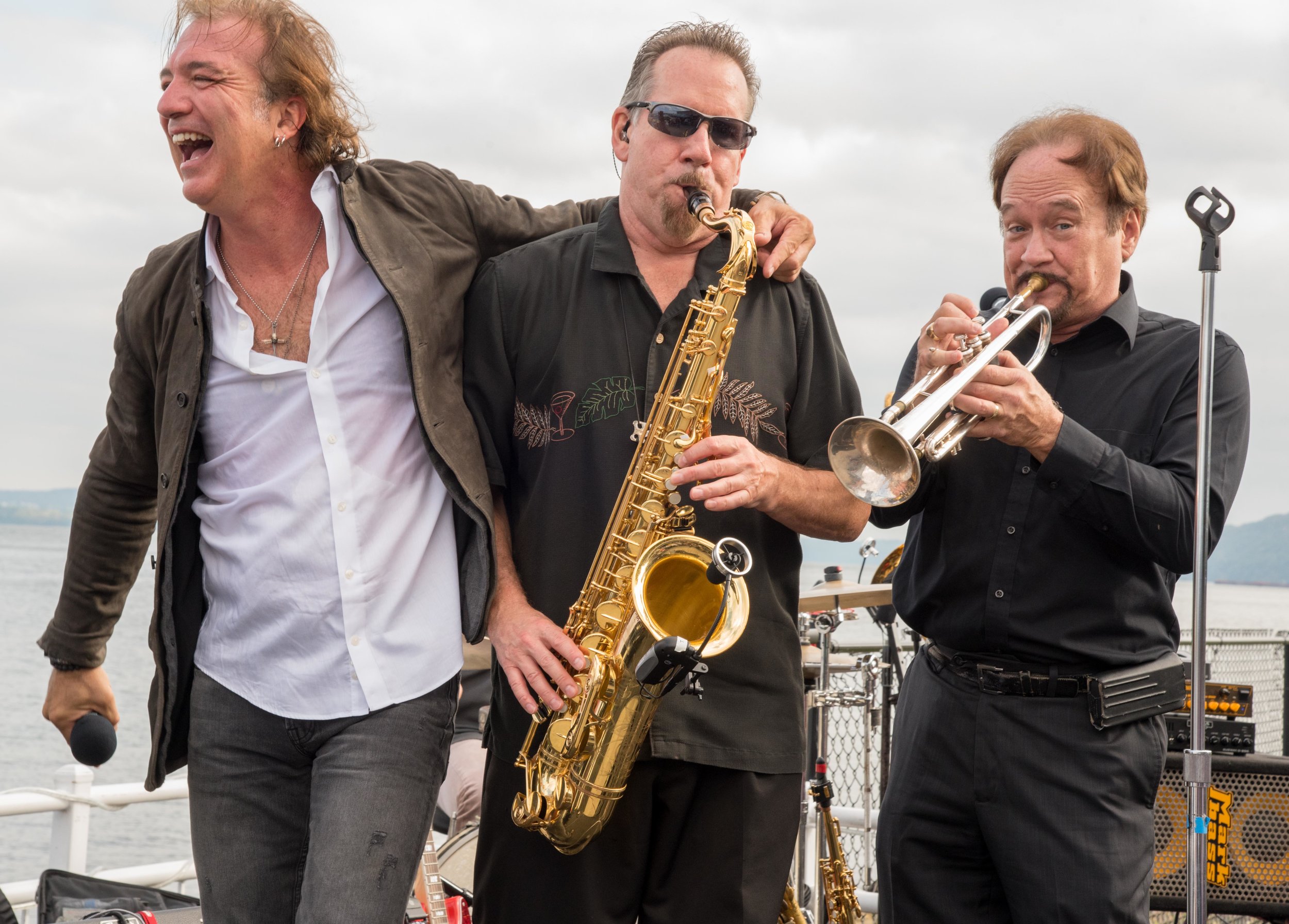 Mighty Spectrum Band