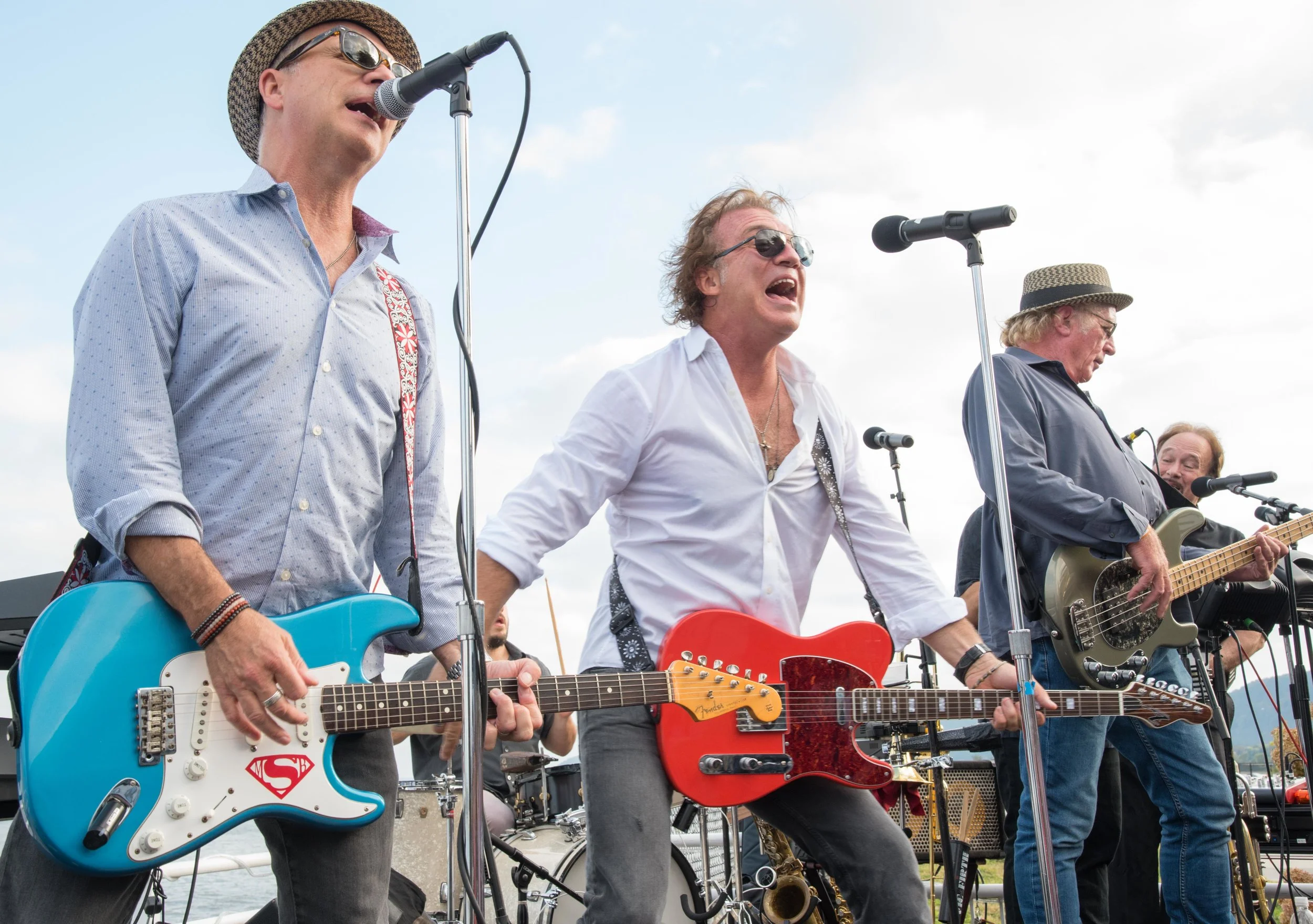 Mighty Spectrum Band