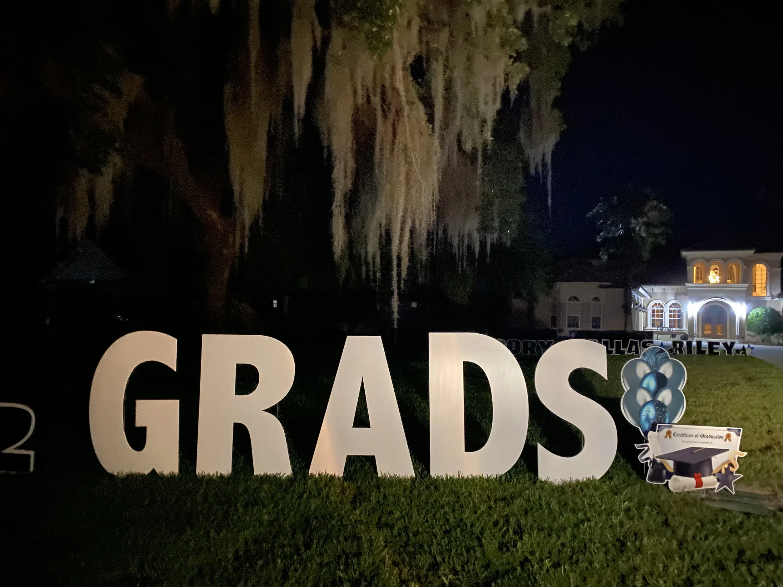 Reserve a Display — Big Yard Card