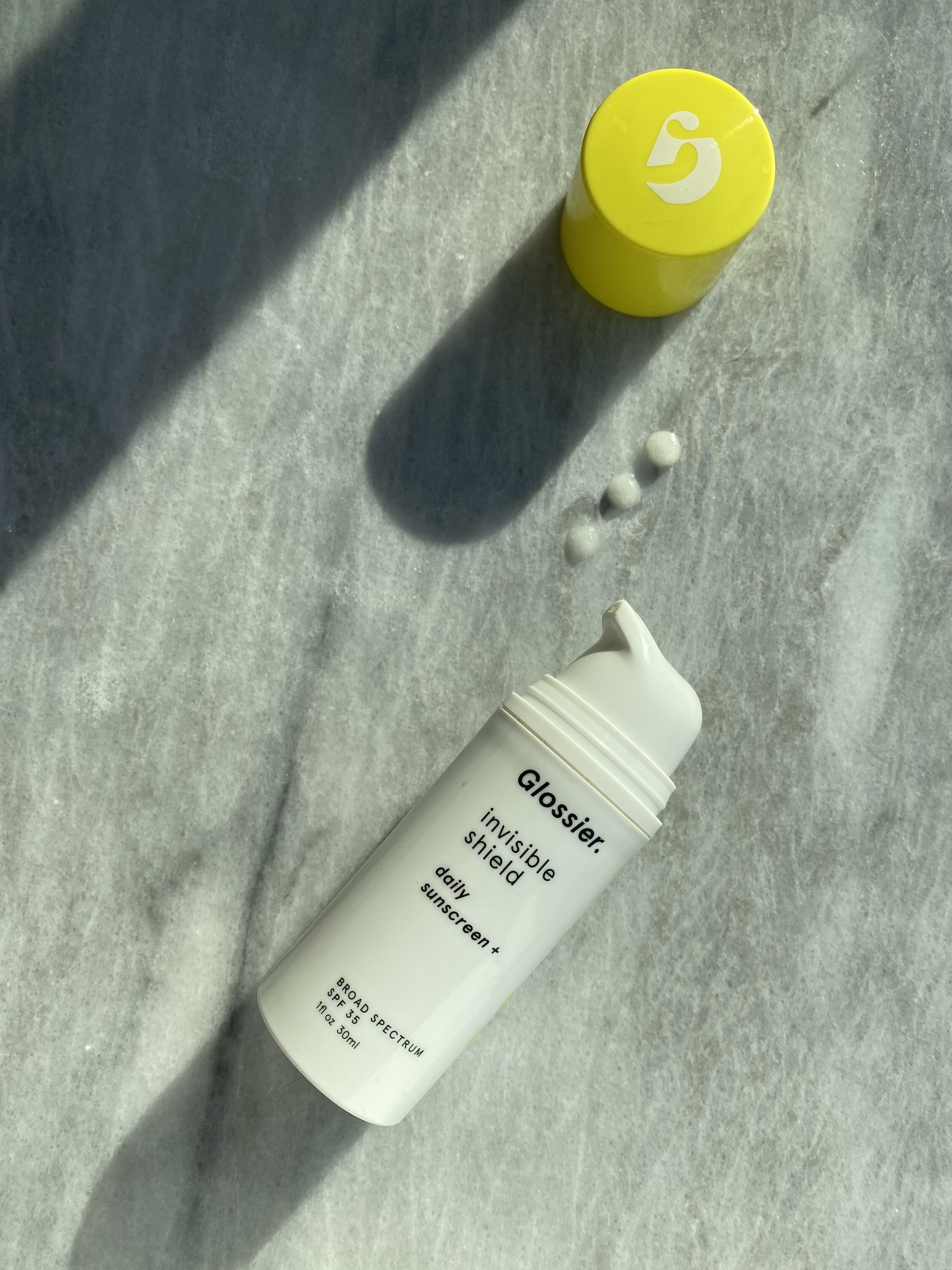 GLOSSIER | INVISIBLE SHIELD DAILY SUNSCREEN+ SPF 35 – BEST CHEMICAL ...