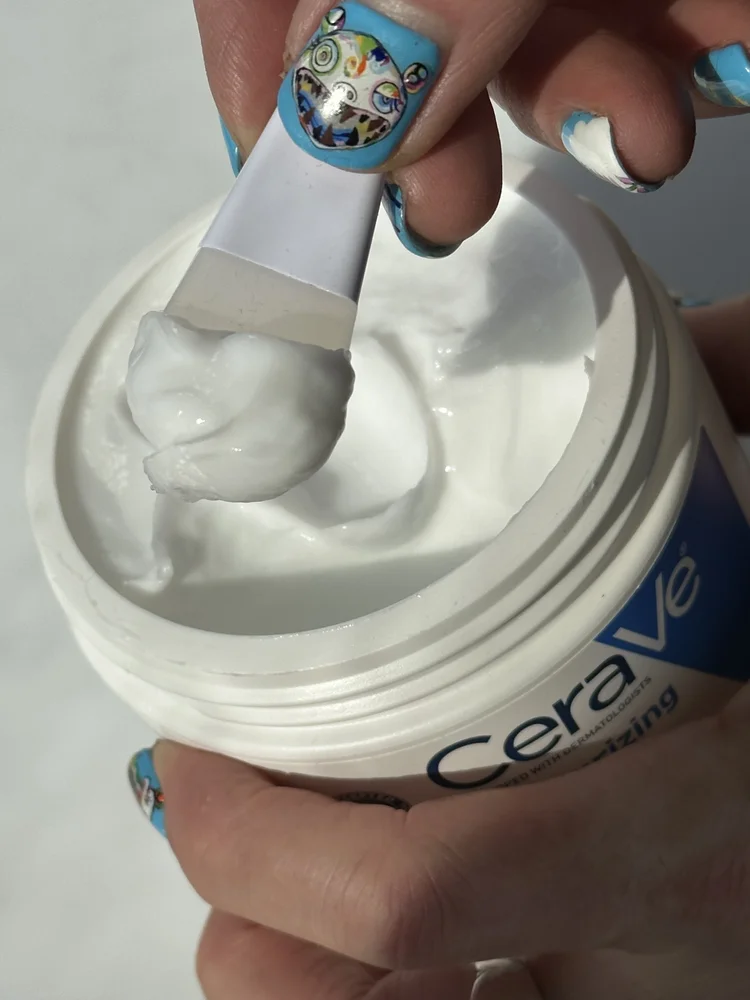 PROS & CONS: CERAVE MOISTURIZING CREAM & DAILY MOISTURIZING FACE LOTION ...