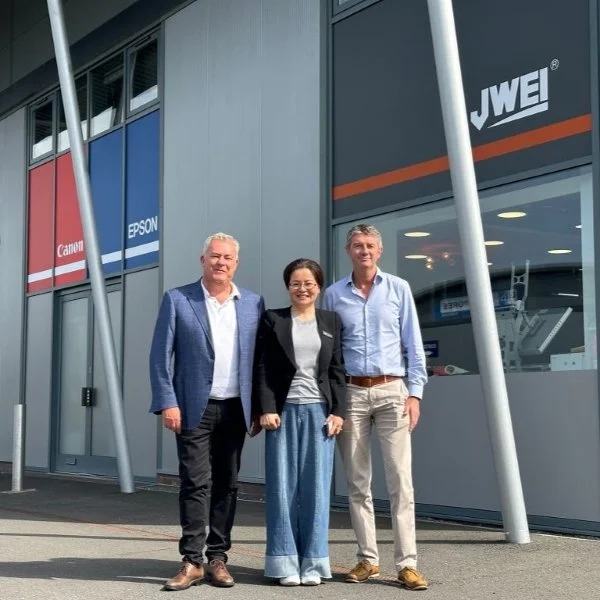 CMYUK Launches JWEI JCUT Family Of Digital Cutting Table Systems — TEXINTEL