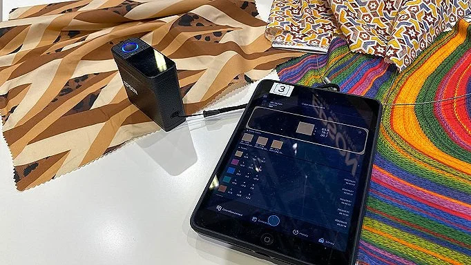 Epson Introduces The SD-10 Spectrophotometer Colour Measuring Device ...