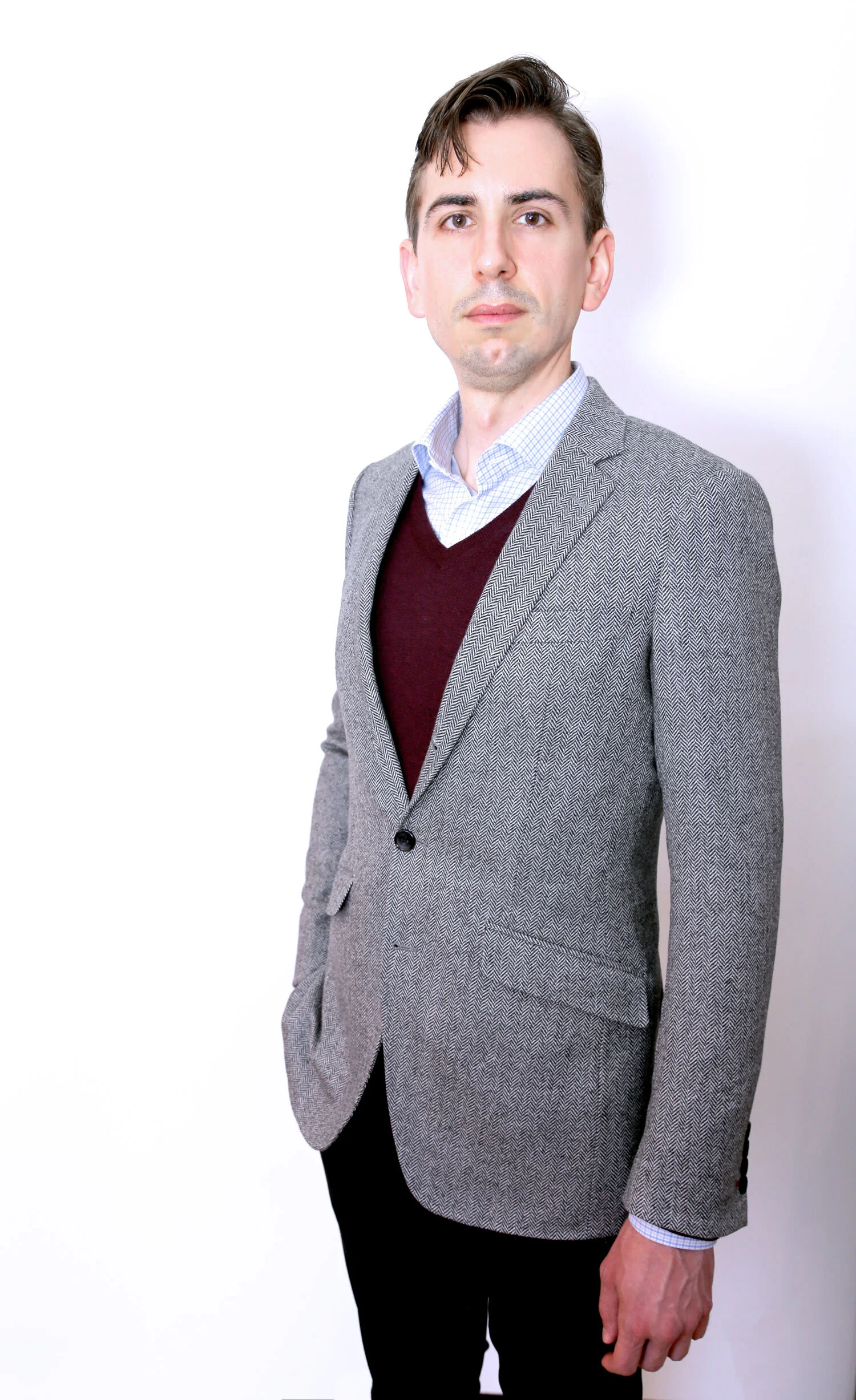 Book a Fitting for Men's Custom Suits in New York City