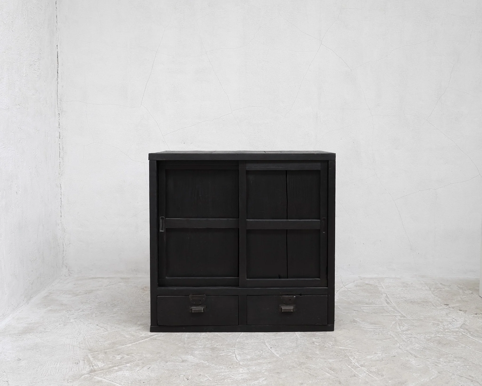 Stock — Studio 125