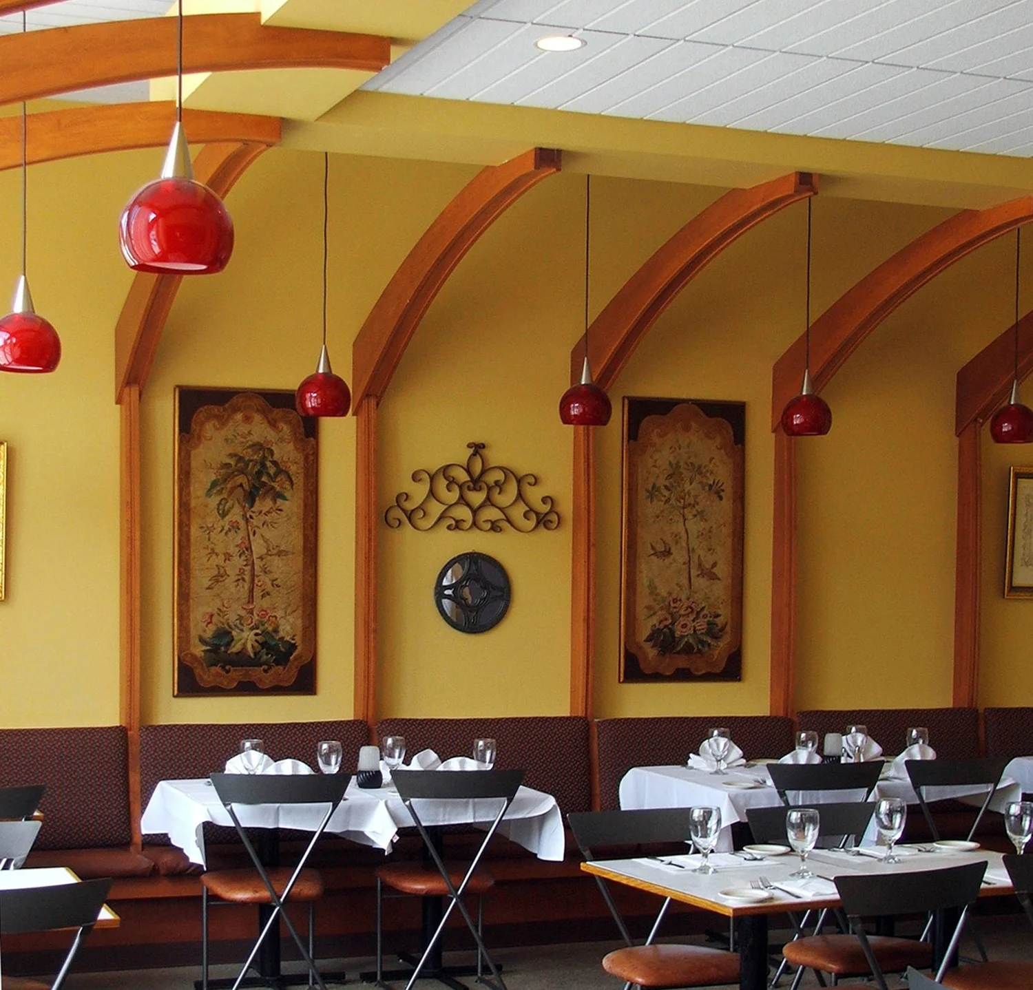 Abruzzi Restaurant — F U K U I ARCHITECTS