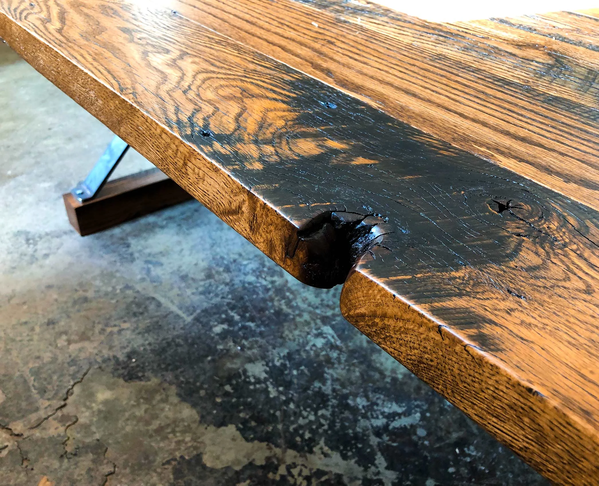 Beam Trestle — Amish Furniture Gallery