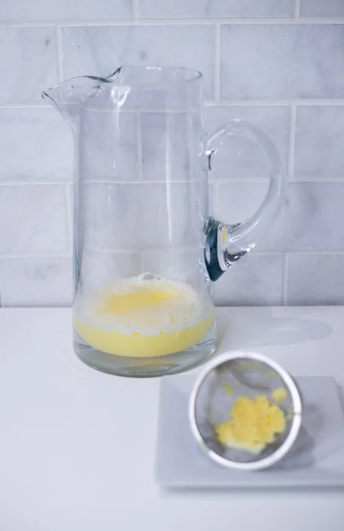 How to make lemon ginger tonic: a wellness recipe