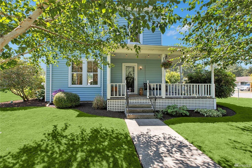 Nic Chambers, Realtor I Chambers NW