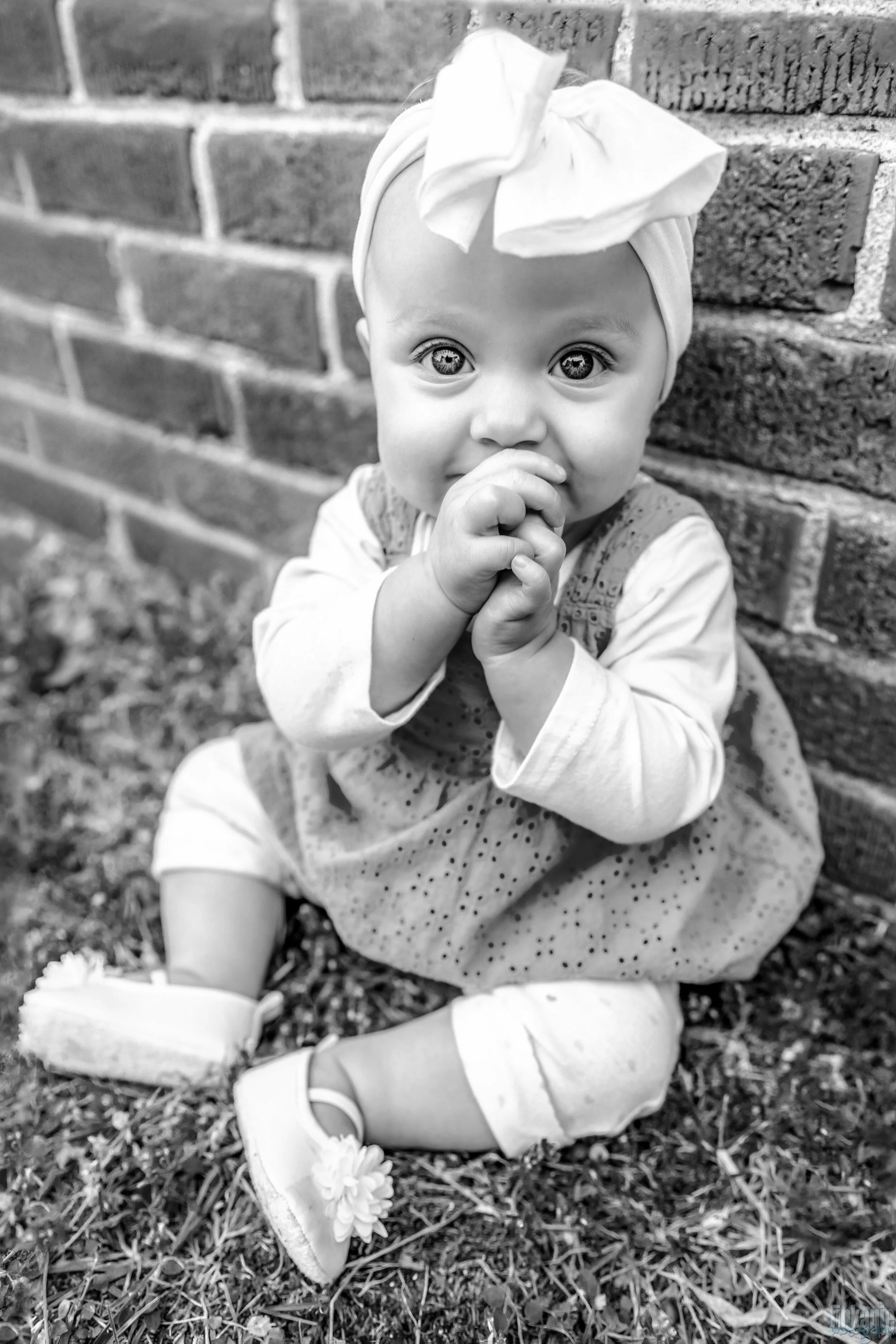 Baby Khaleesii - Sitter Session! // Mattawan, MI Baby Photographer ...
