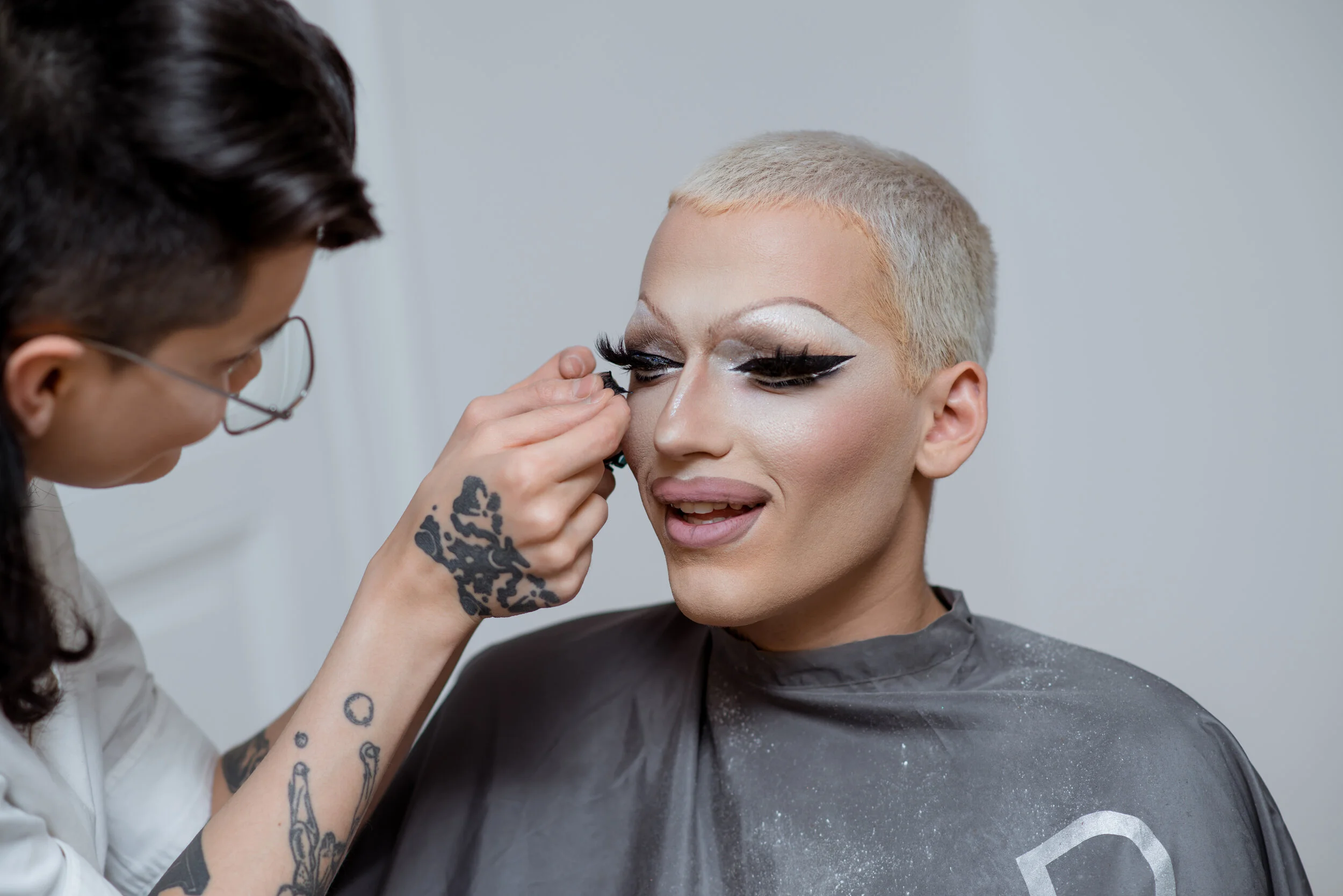 Professional Makeup School In Germany | Saubhaya Makeup