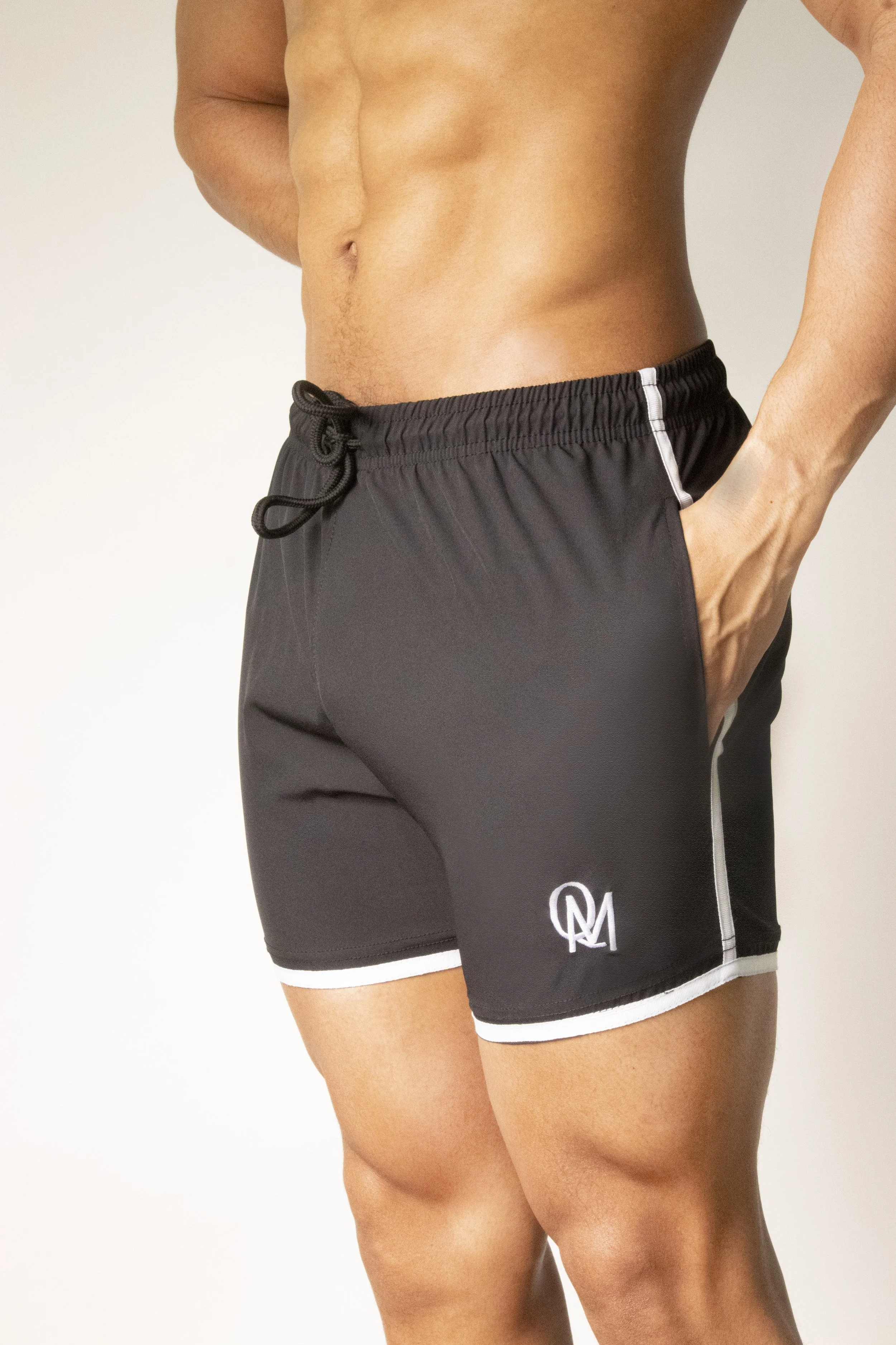 QM Clothing — Quennell Mitchell