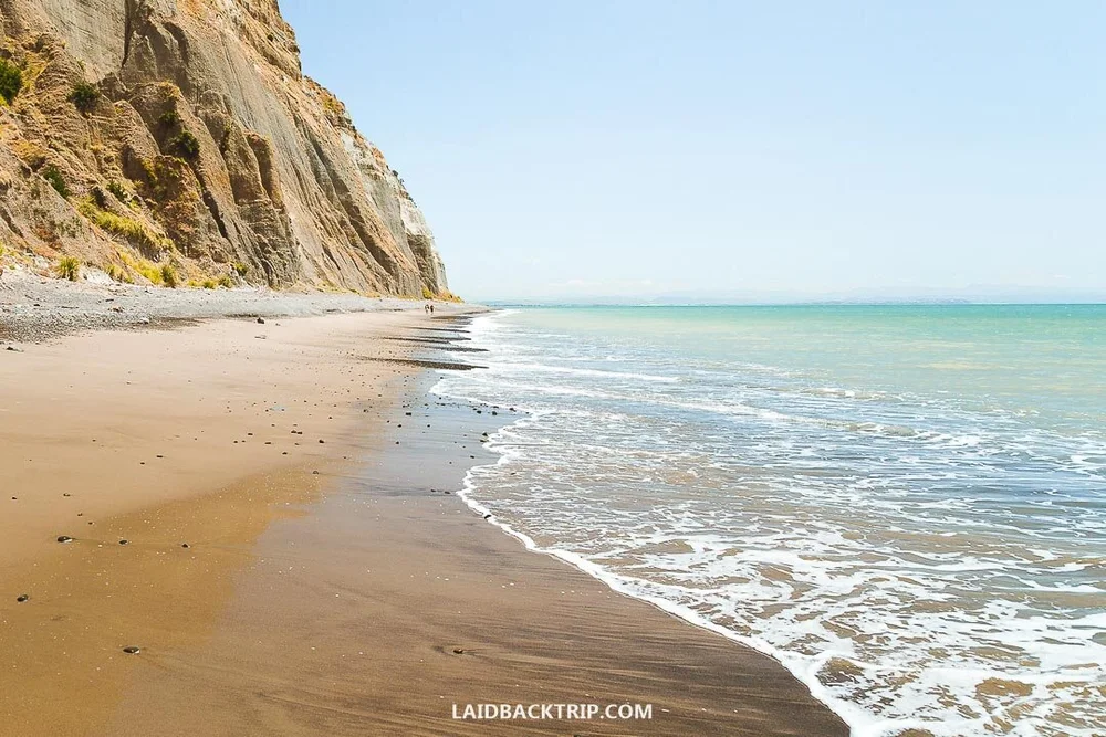 Napier Travel Guide: City Rebuilt with Vision — LAIDBACK TRIP