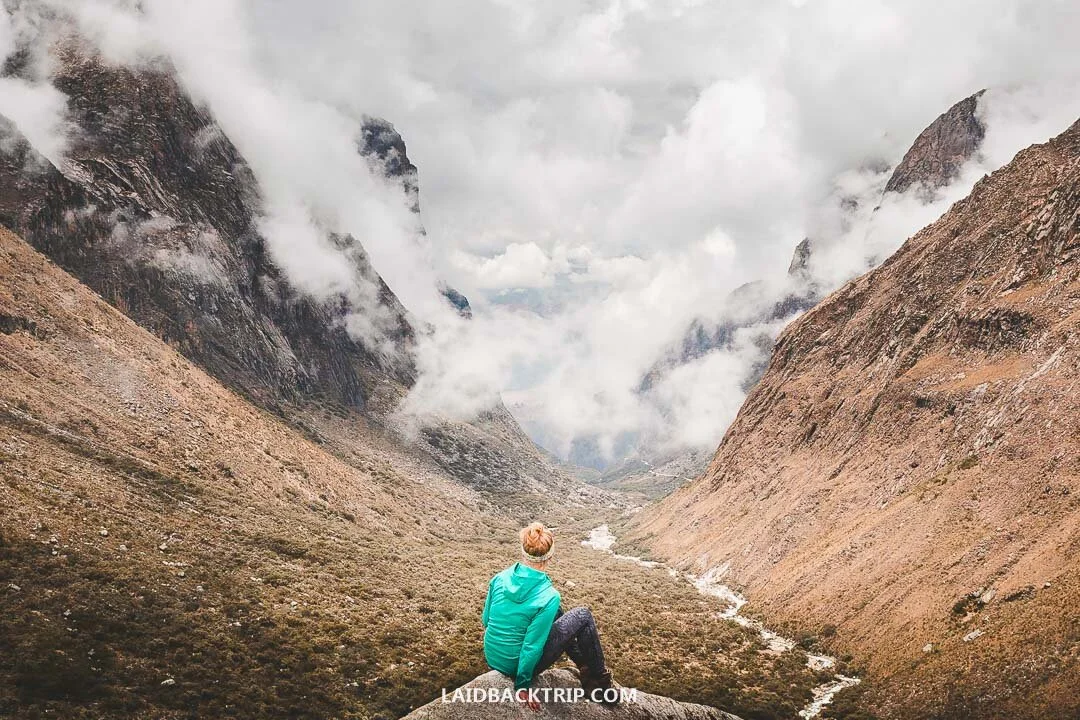 Laguna Paron Day Trip & Hiking Guide — LAIDBACK TRIP