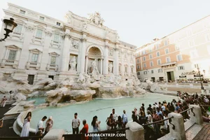How to Visit the Trevi Fountain — LAIDBACK TRIP