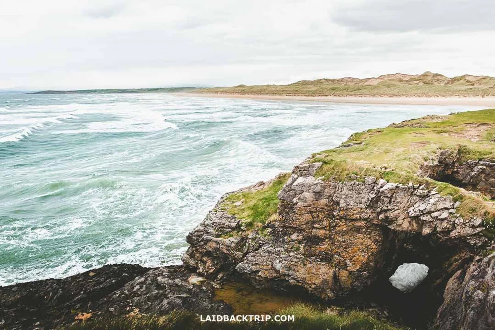How to Visit Fairy Bridges in Bundoran — LAIDBACK TRIP