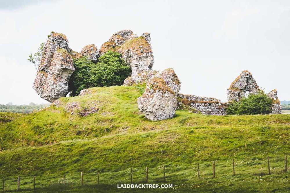 How to Visit Clonmacnoise — LAIDBACK TRIP