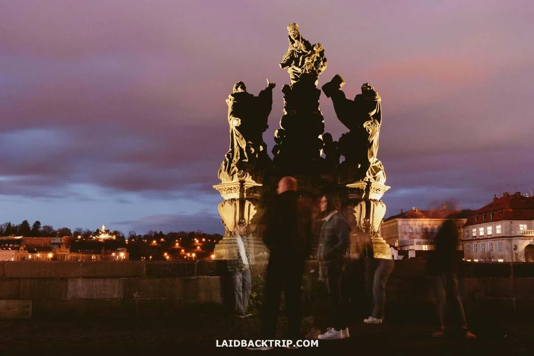 How to Visit Charles Bridge Like a Local — LAIDBACK TRIP