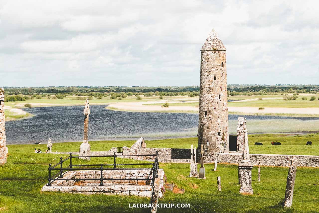 How to Visit Clonmacnoise — LAIDBACK TRIP