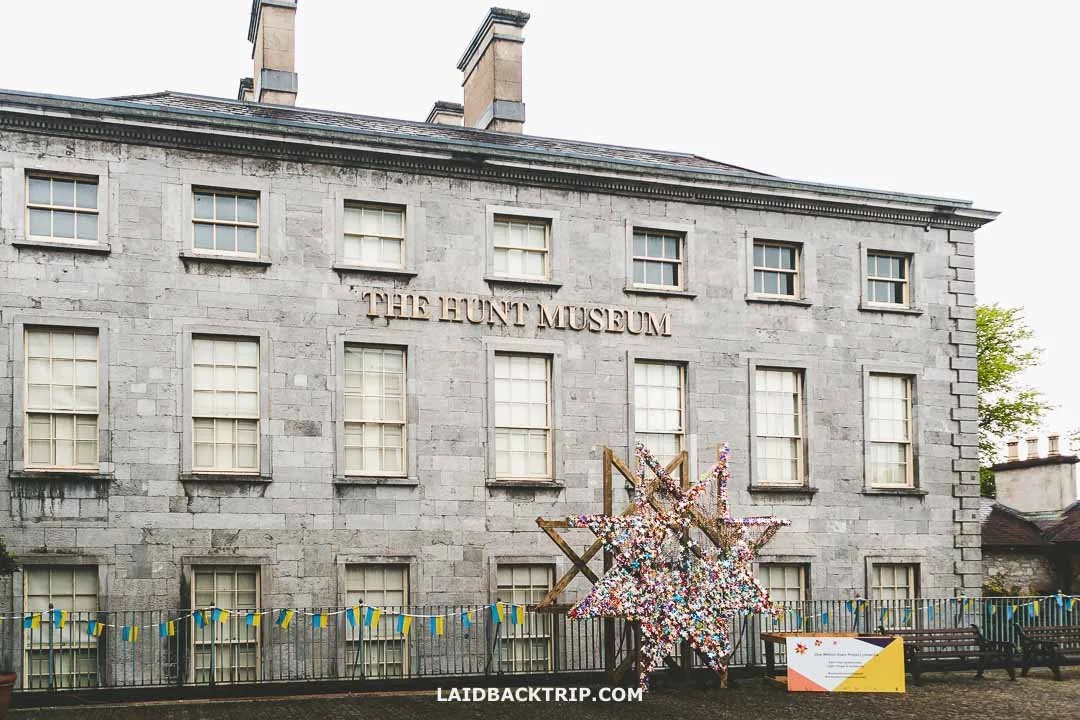 Limerick: Travel Guide — LAIDBACK TRIP