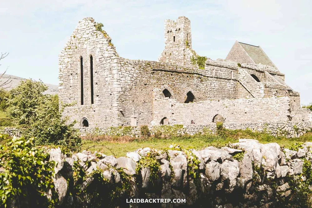How to Visit Corcomroe Abbey — LAIDBACK TRIP