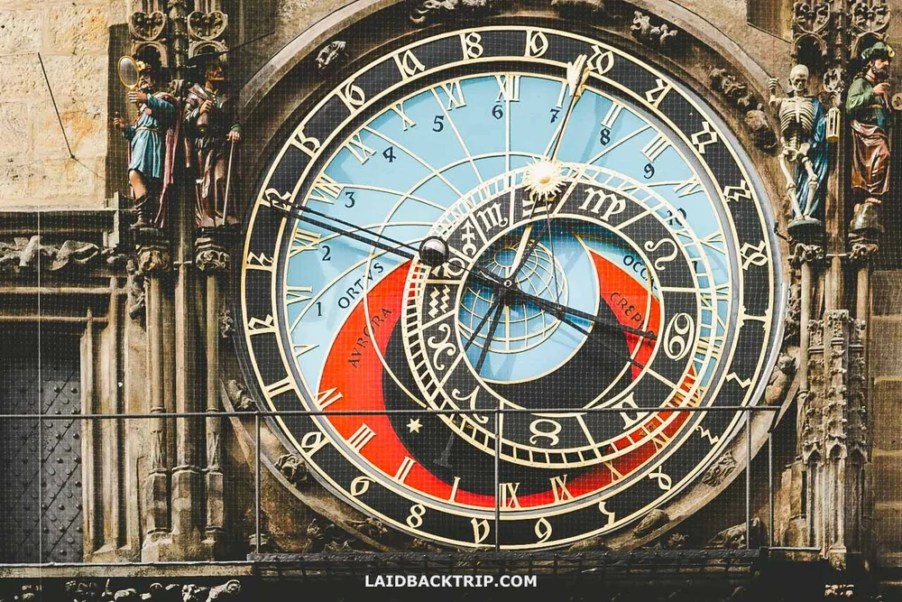 Prague Astronomical Clock - A Local's Guide — LAIDBACK TRIP