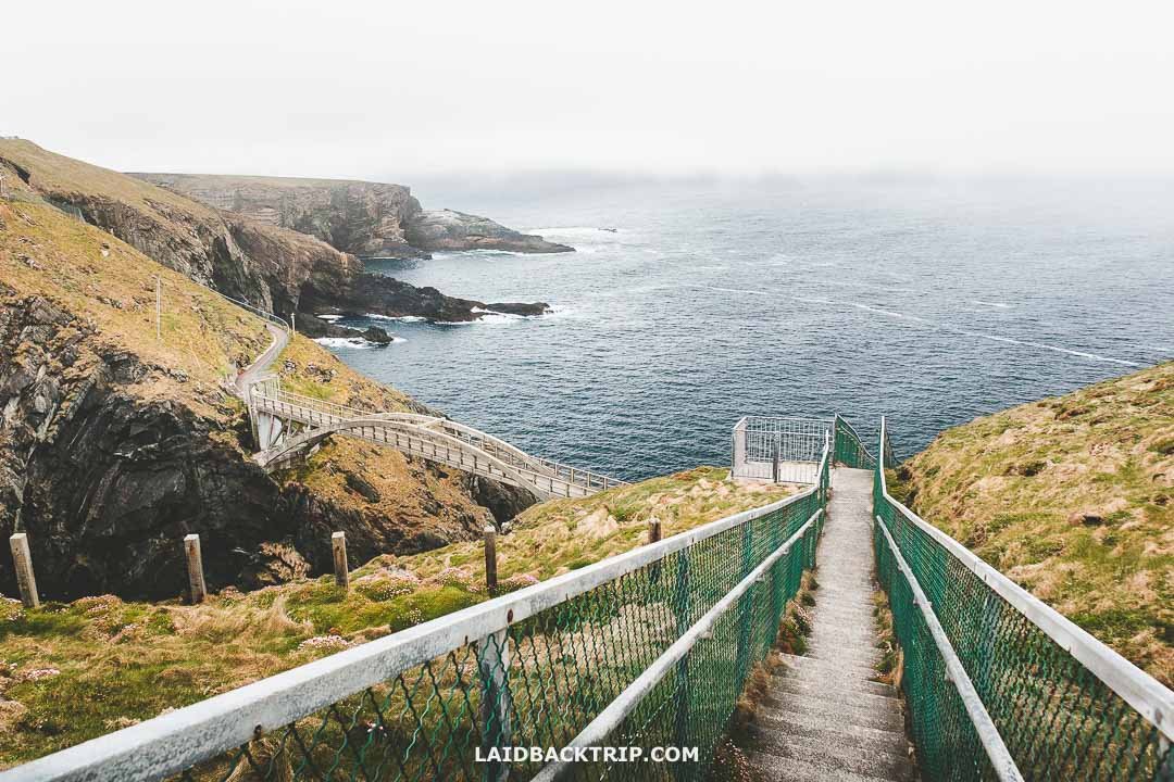How to Visit Mizen Head Signal Station — LAIDBACK TRIP