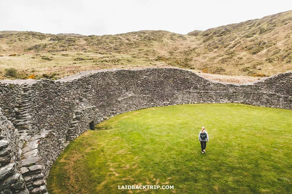 How to Visit Staigue Stone Fort — LAIDBACK TRIP