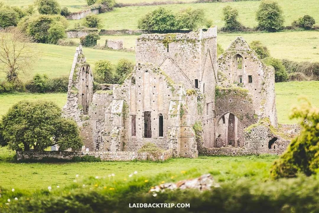 How to Visit the Rock of Cashel — LAIDBACK TRIP
