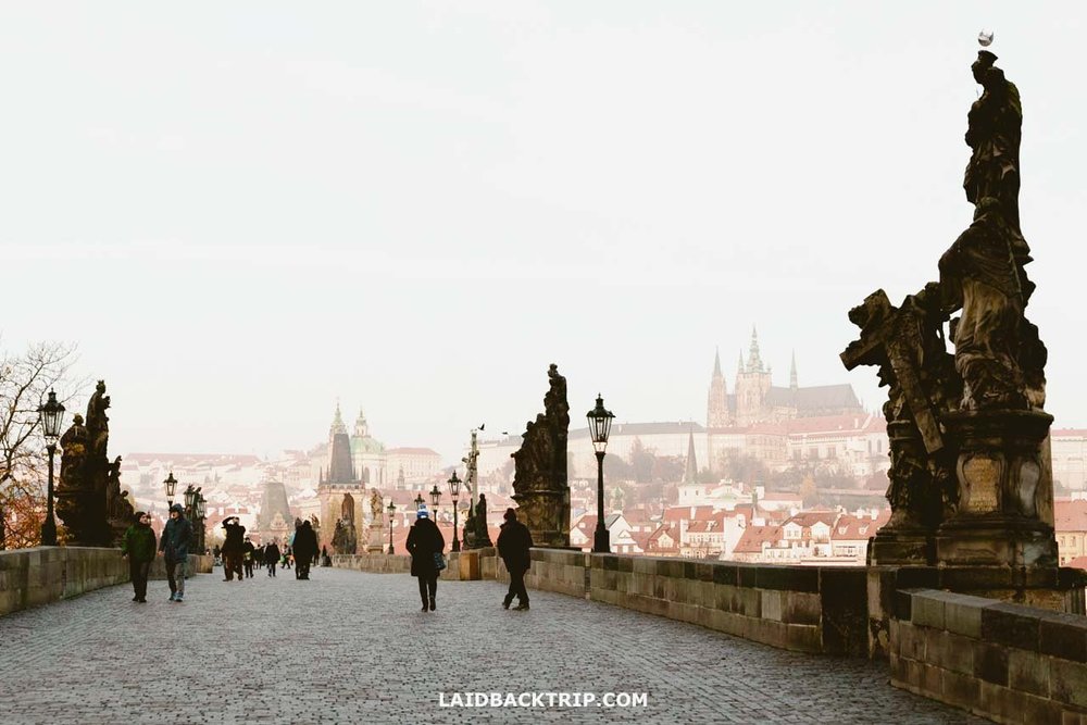 How to Visit Charles Bridge Like a Local — LAIDBACK TRIP