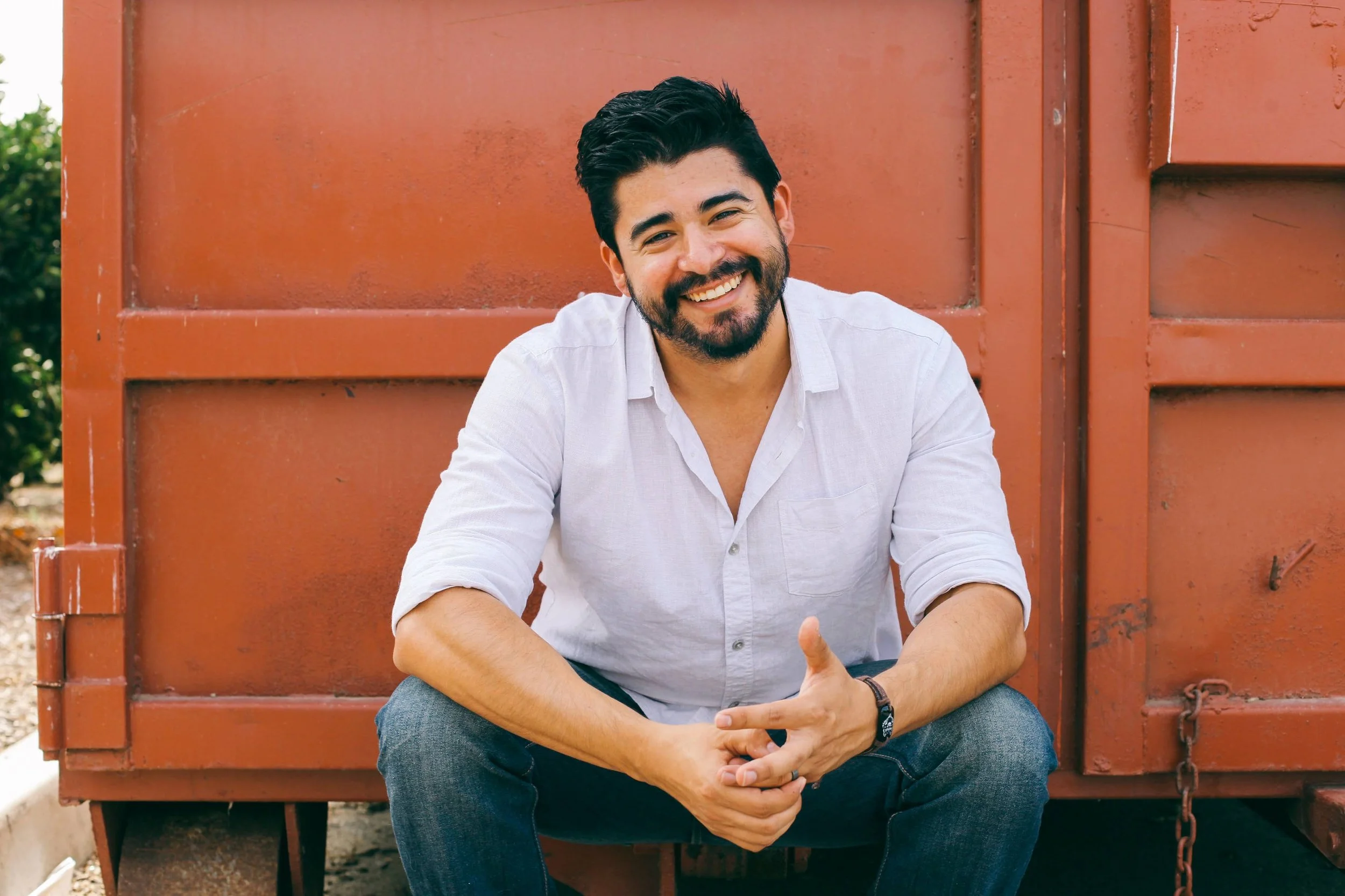 Author Jonathan Yanez