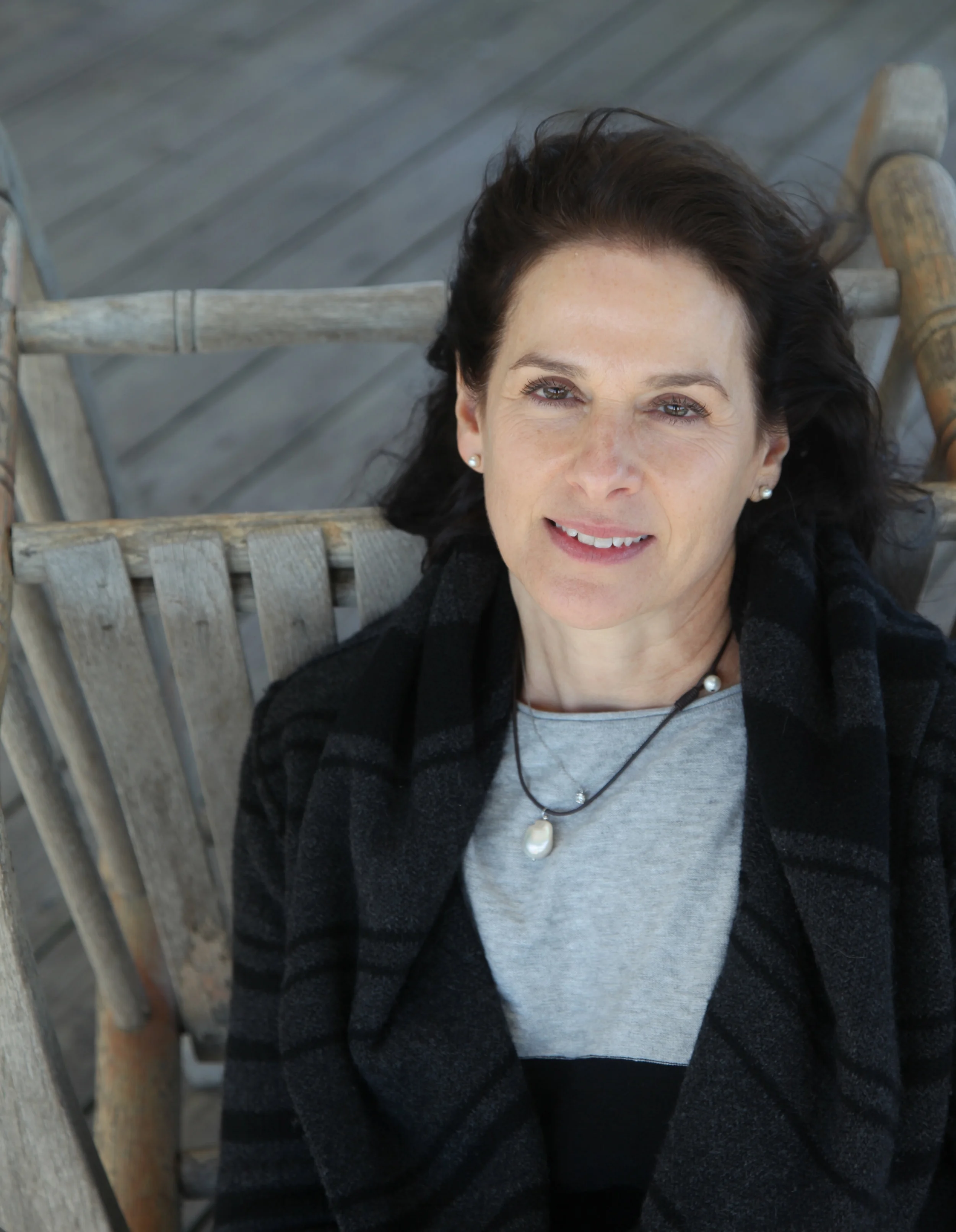 Bio — Susan Scarf Merrell